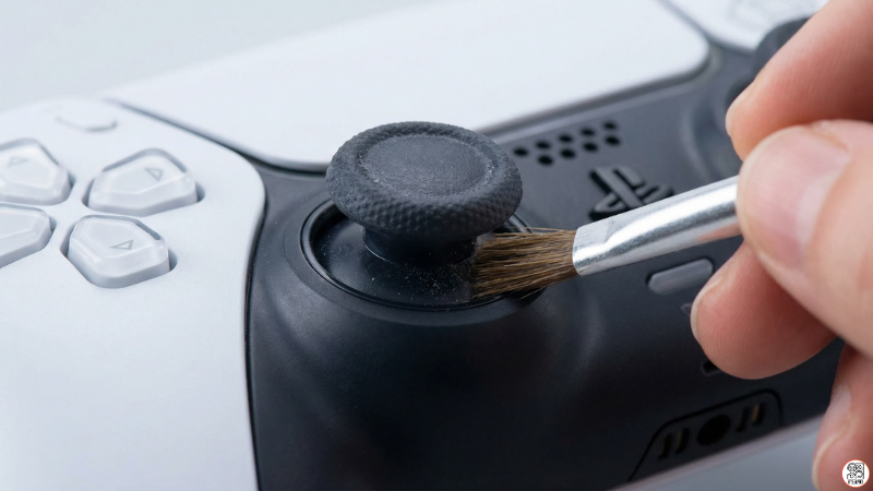 PS5のコントローラースティックが勝手に動く？原因と直し方を徹底解説 | ガジェだらけ